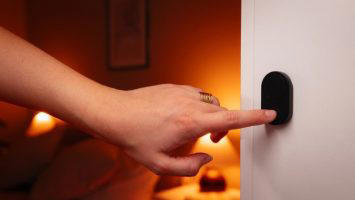 Flic Duo is a neat new smart button with great potential