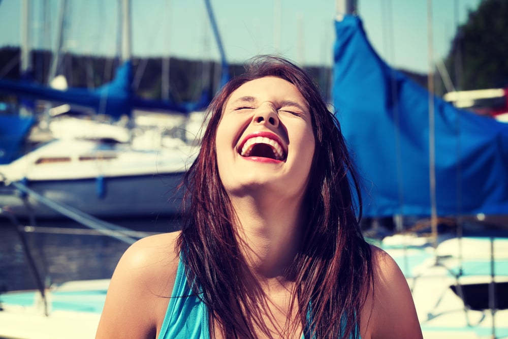 14 Reasons You Should Be Scared When A Woman Starts Laughing During An ...