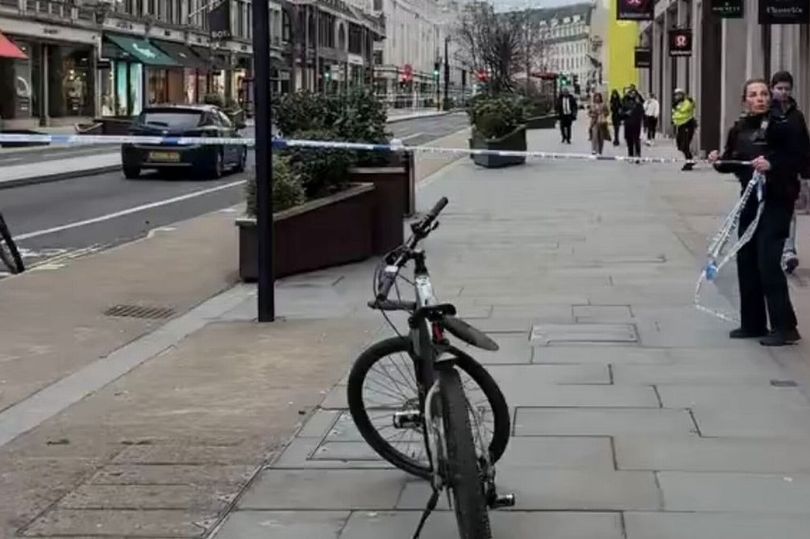 London street evacuated amid 'bomb threat' as cops set off controlled ...