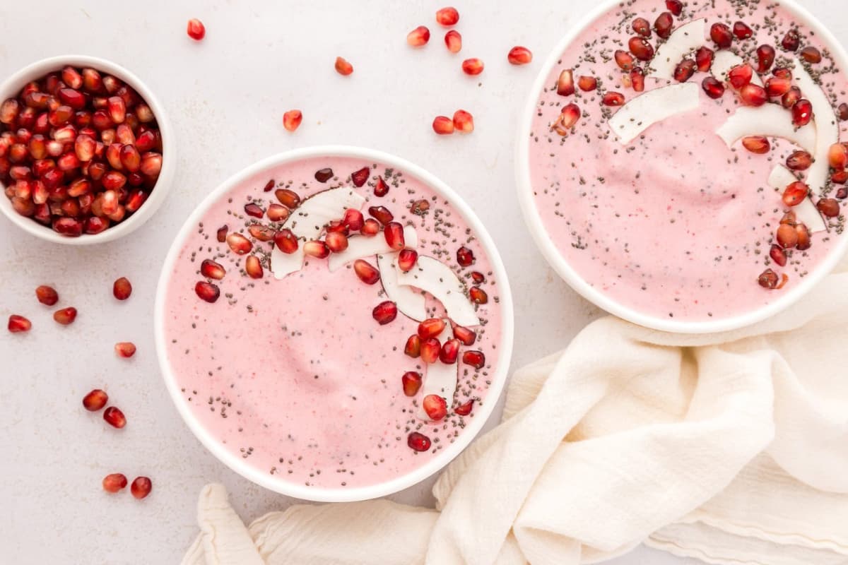 Stay on Track With These 14 Healthy Smoothie Recipes