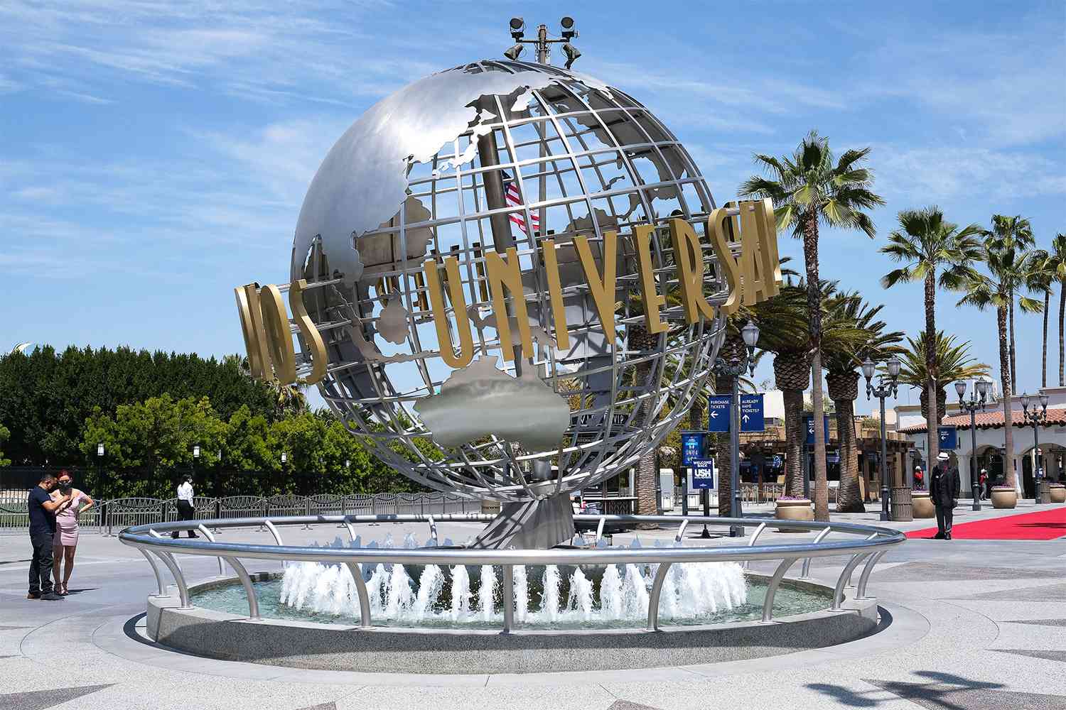 Universal Studios Hollywood Closes for First Time Since COVID Pandemic as L.A. Fires Rage On