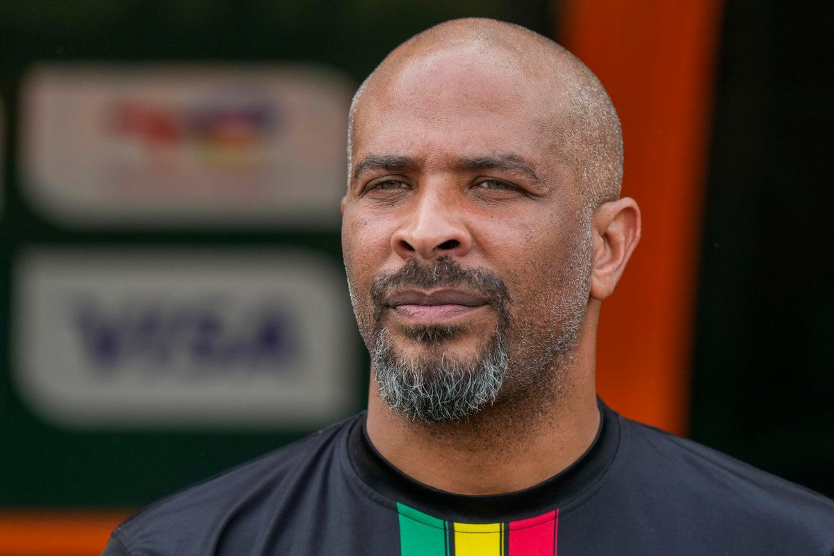 Nigeria contrata al técnico Eric Chelle para remontar en eliminatorias ...