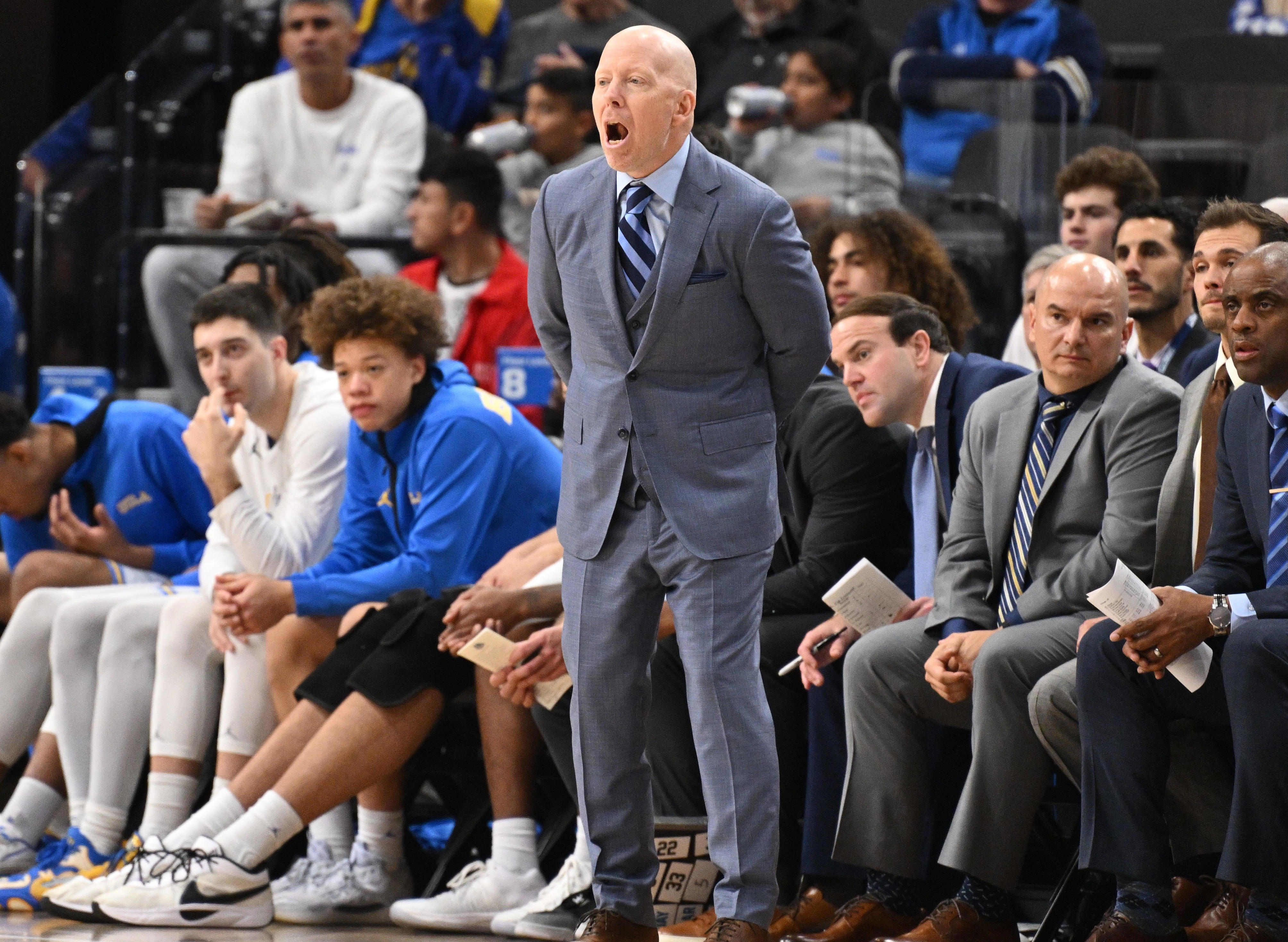 UCLA men's basketball No. 14 in preseason rankings by ESPN, jumps ahead ...