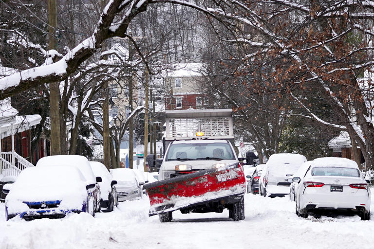 January snow removal 'not good enough,' mayor says, announcing new ...