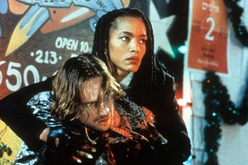 Movie directed by James Cameron 30 years ago starring Irish actor is ...