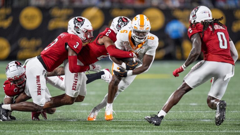 Top 10 Players Who Entered & Committed in the CFB Transfer Portal on Monday