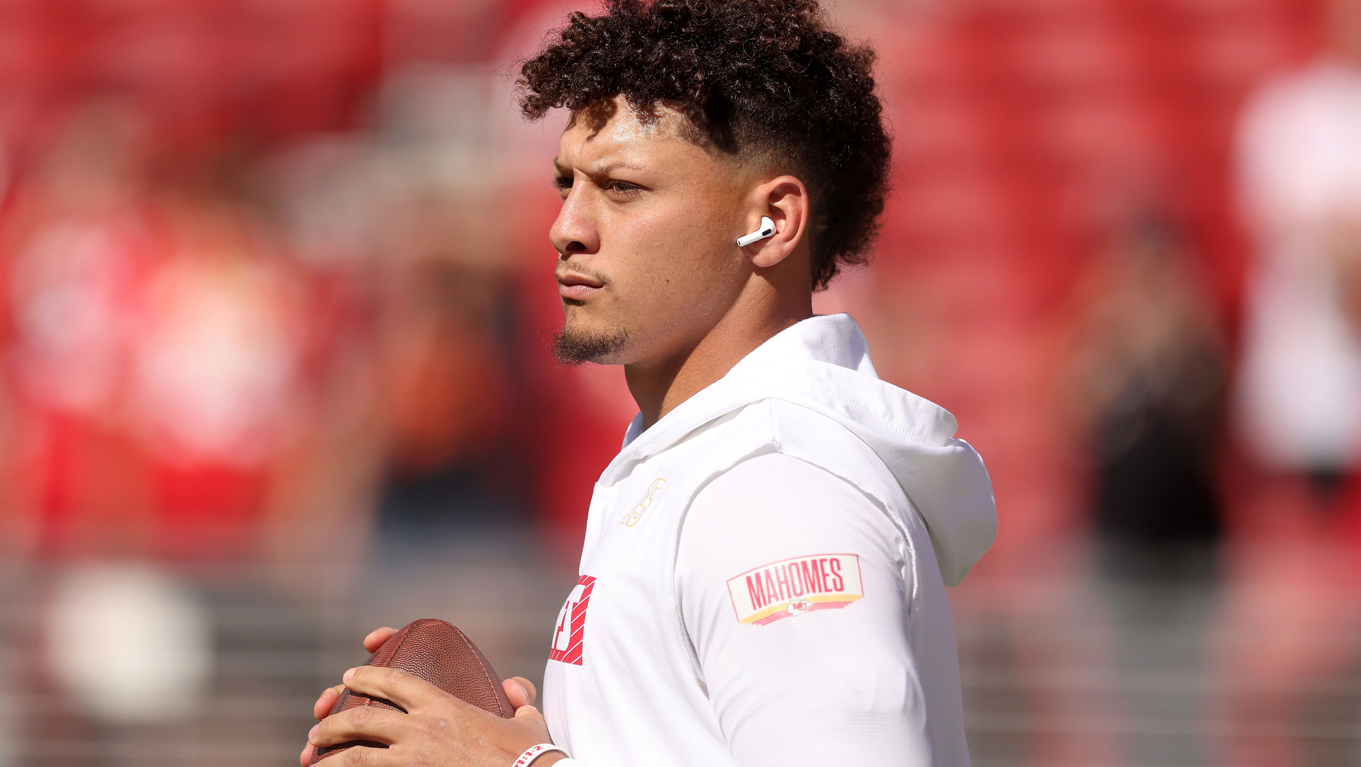 Fake Patrick Mahomes News Causes Stir Ahead of Divisional Round