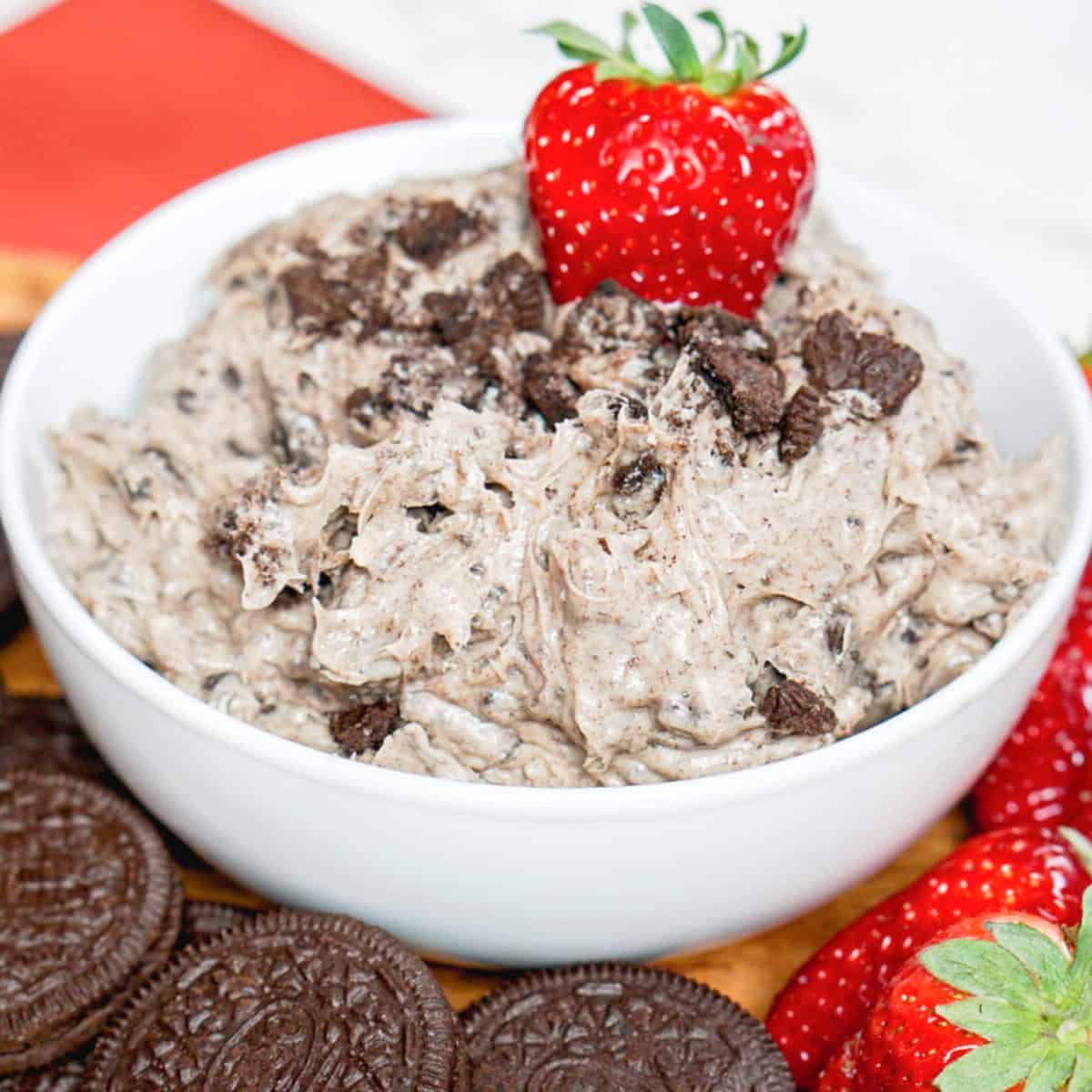 The best Oreo dip recipe!