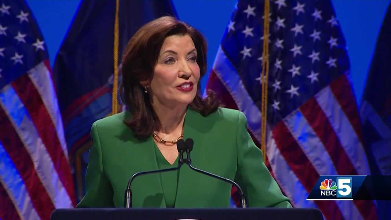 Hochul signs executive order banning striking NY corrections officers ...