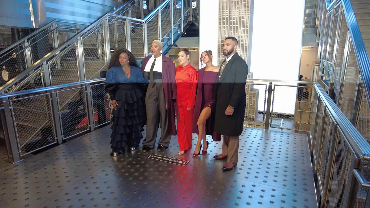 NY: Prime Video's 'Harlem' cast visits the Empire State Building ahead ...