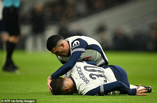 Tottenham deliver update on Rodrigo Bentancur after worrying injury in Carabao Cup semi-final ...