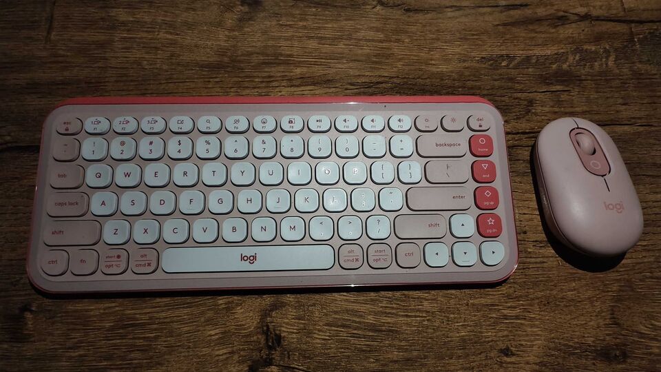 Logitech Pop Icon Keys and Mouse review: Quirky design with a hint of ...