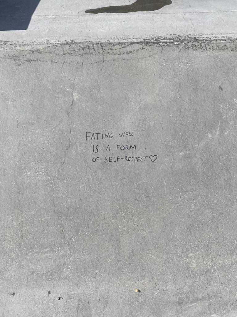 39 Funny Examples Of Mild Vandalism Where The Only Crime Is Being Too Funny