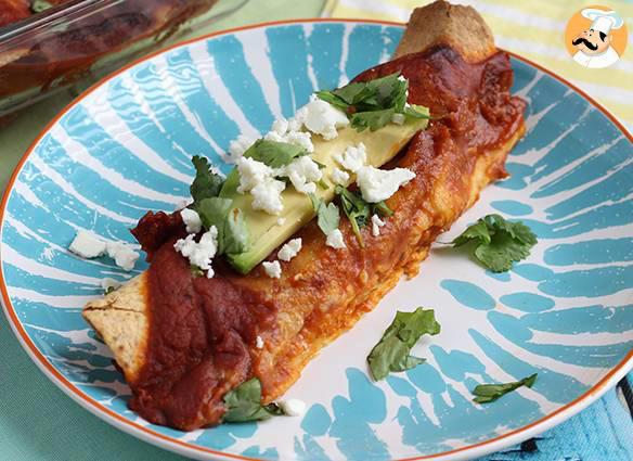 Kip enchiladas met chilisaus