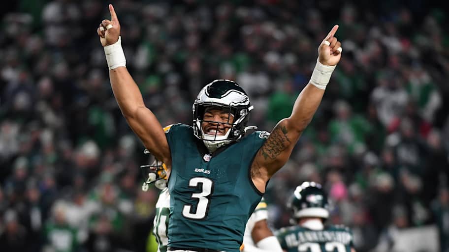 Eagles Edge Rusher Showing Big Improvement In Second Season