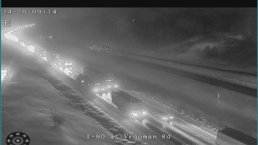 TRAFFIC ALERT: I-90 crash causes backup