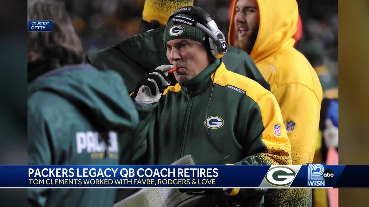 Packers quarterbacks' coach to retire
