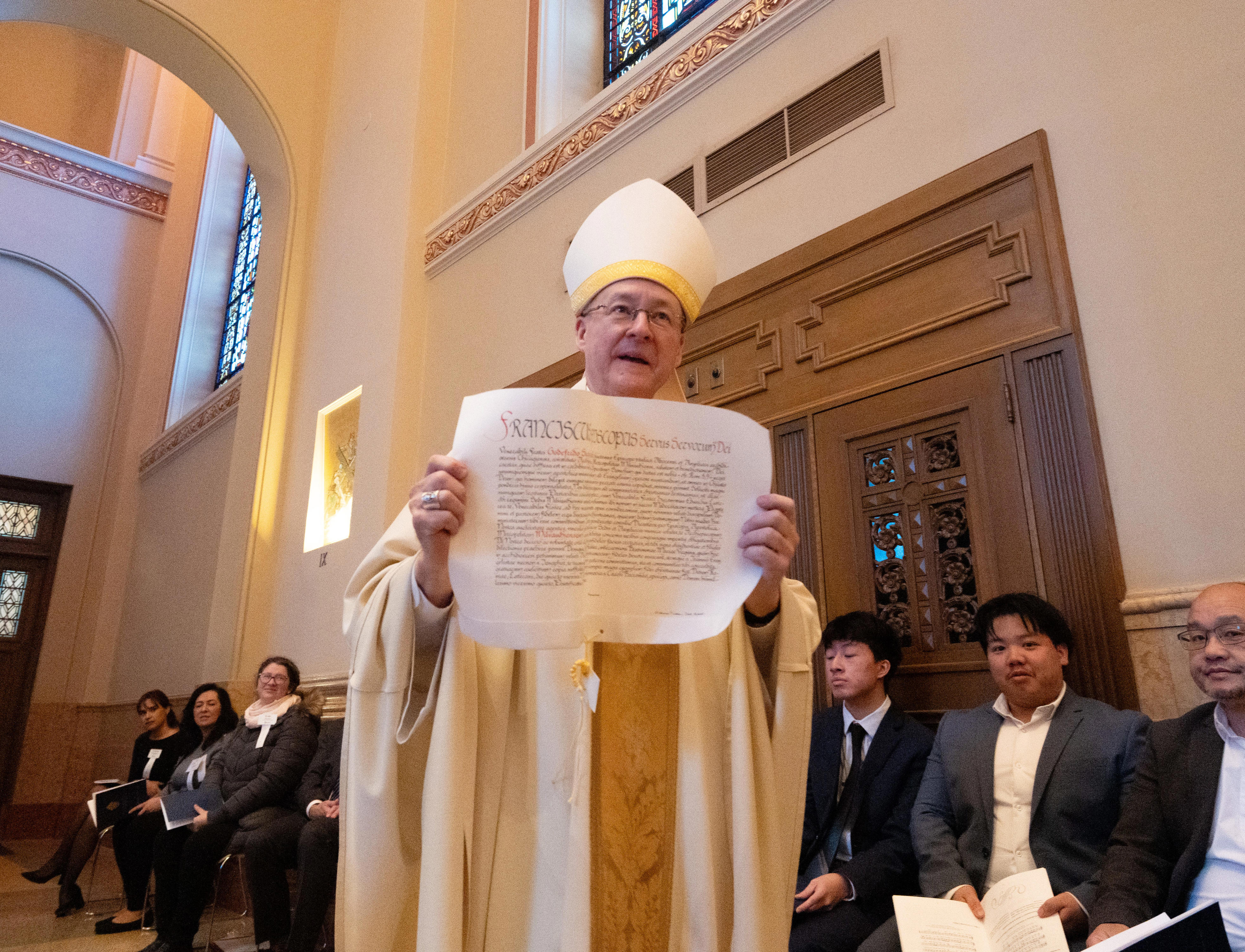 New Milwaukee Archbishop Jeffrey Grob calls for kindness, meeting ...