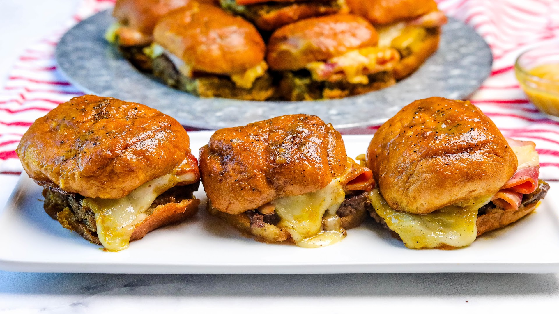 Ham and cheese sliders are tasty and super popular - Ham and beef sliders