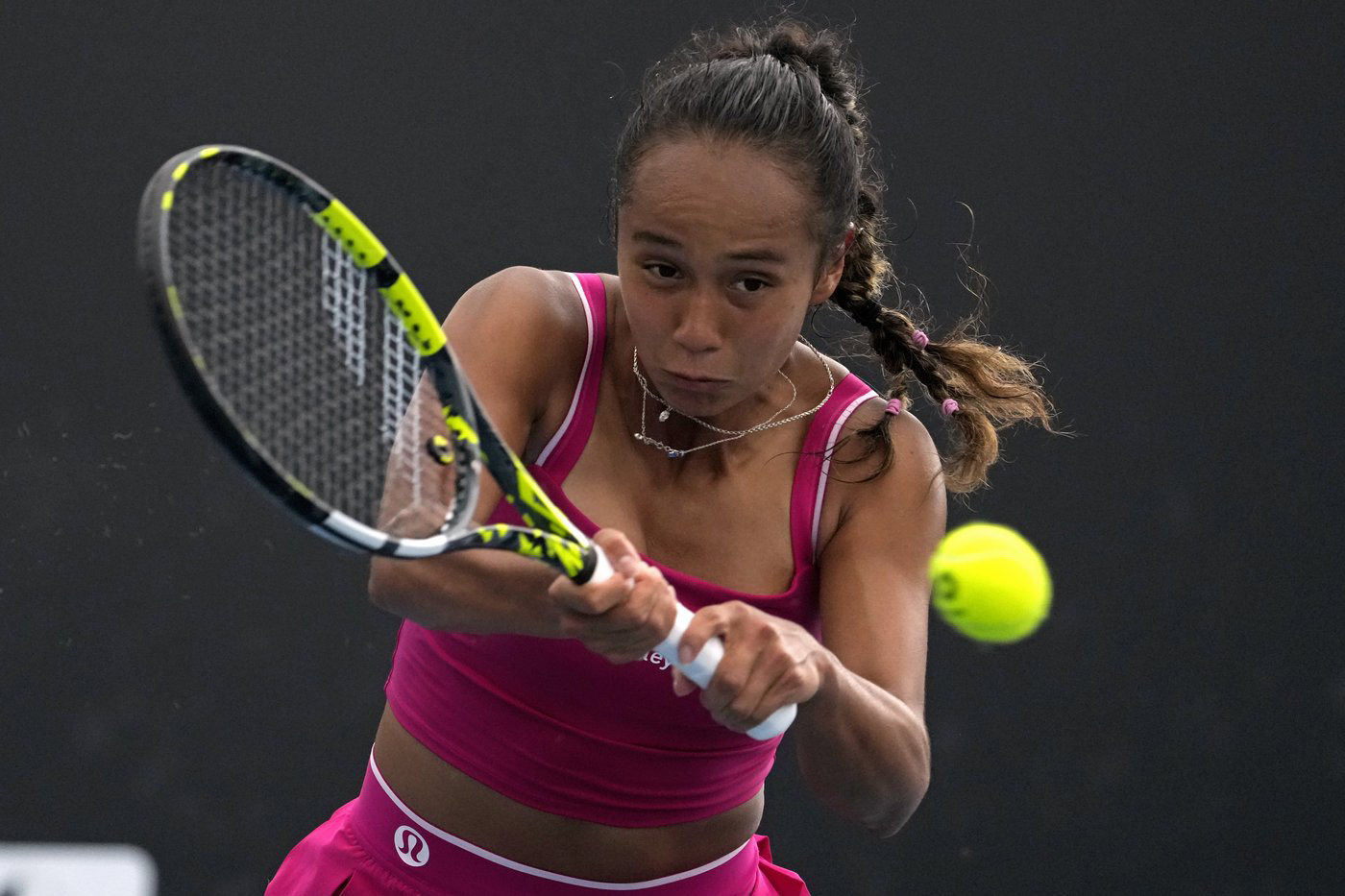Canada's Fernandez advances, Auger-Aliassime falls at Australian Open Canada's Fernandez advances, Auger-Aliassime falls at Australian Open