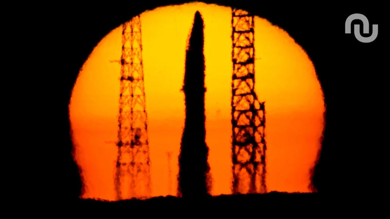 Explosion ou succès : suivez en direct l’envol de New Glenn, la fusée ...