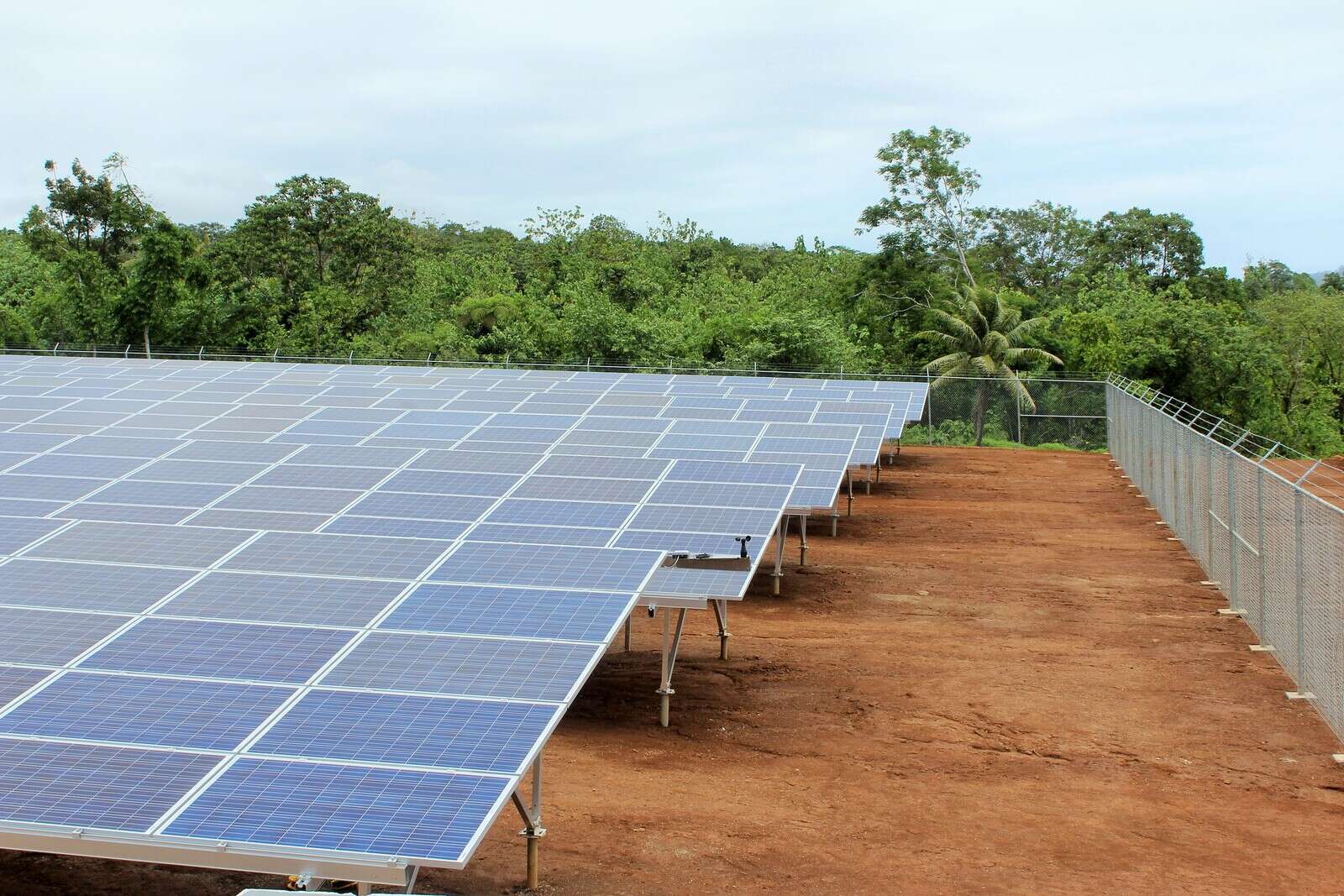 UAE: Masdar launches facility to produce 1GW of uninterrupted renewable ...