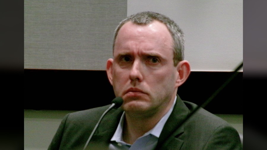 CNN editor tried to change his tune on messy “black market” operator piece