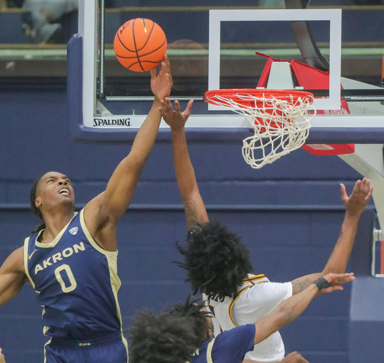 Akron men's basketball score, recap vs. Ohio | Zips top Bobcats in MAC ...