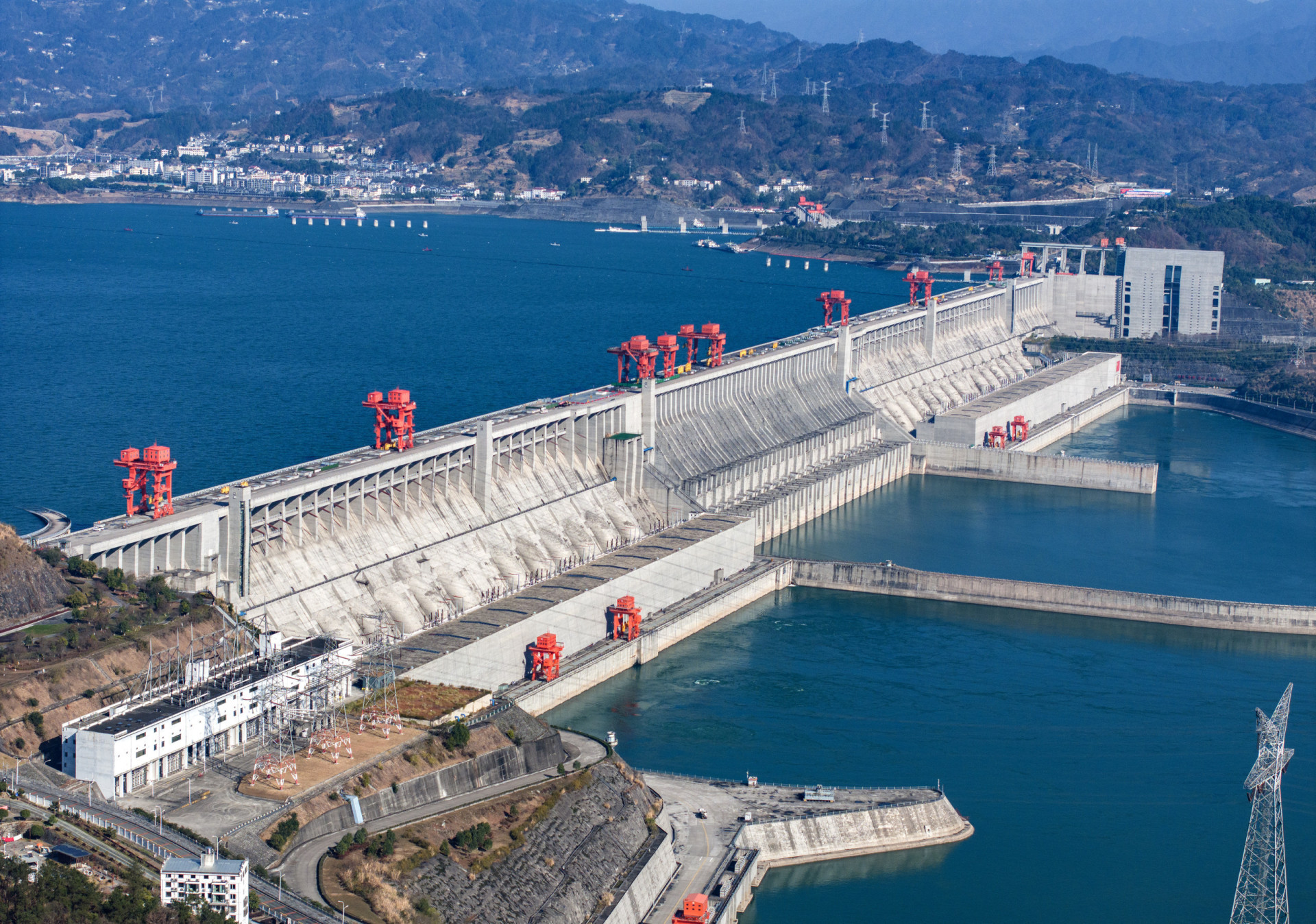 World wonders: Impressive dams across the globe