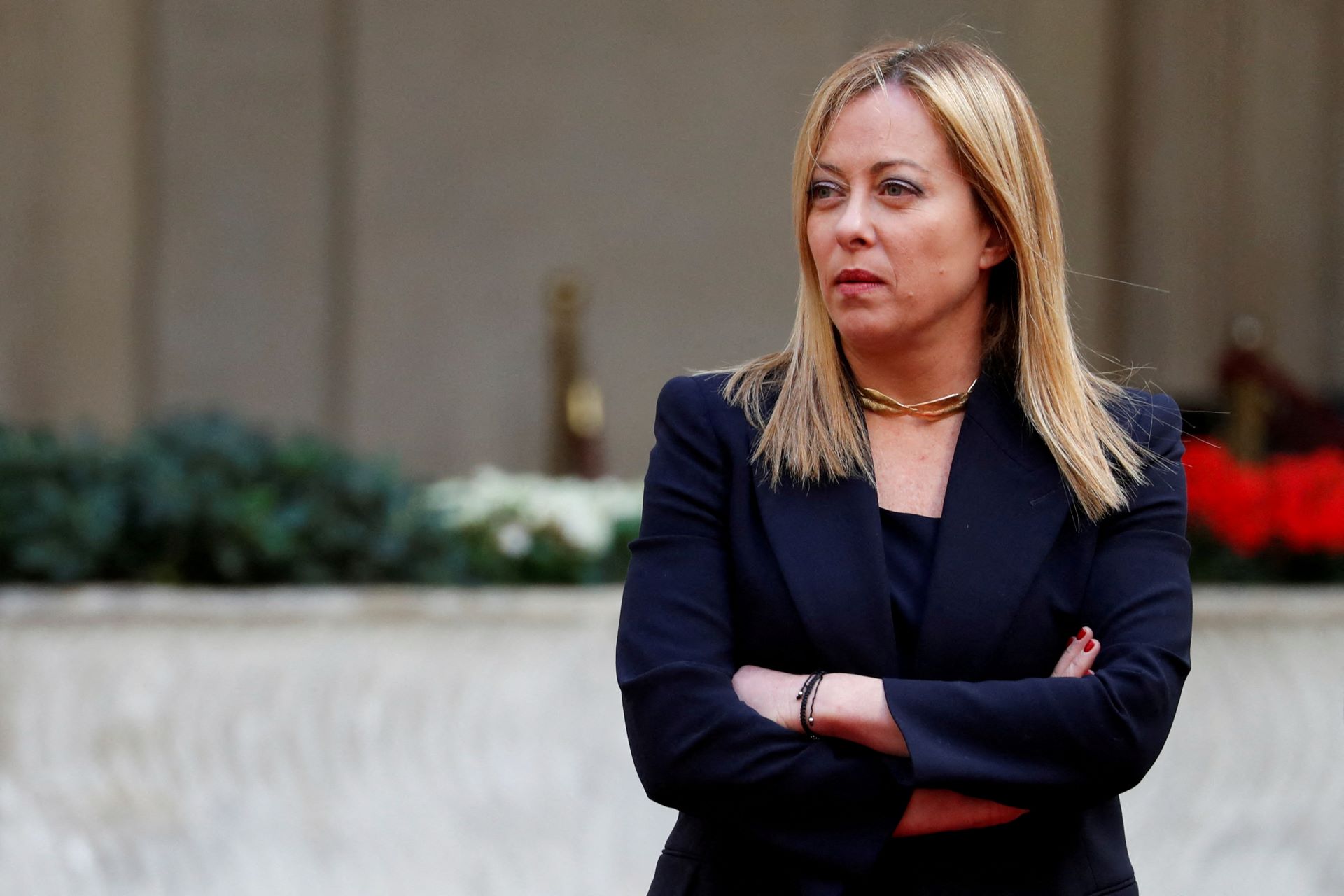 Μελόνι: «Η woke κουλτούρα προσπαθεί να χωρίσει Ιταλία και Ηνωμένες ...