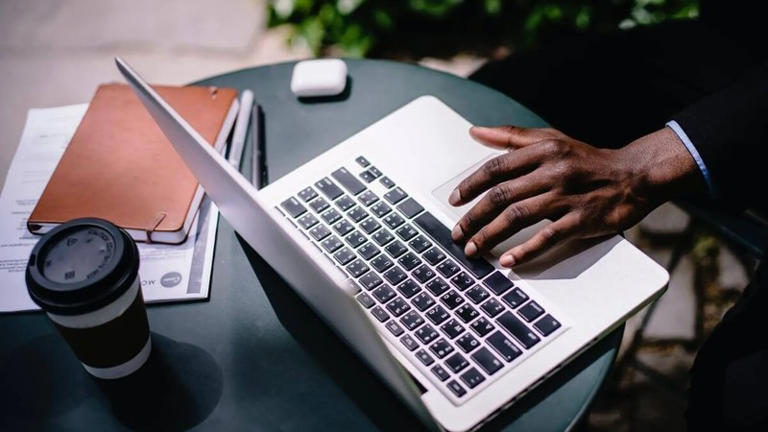 Essential insurance tips for young adults starting out