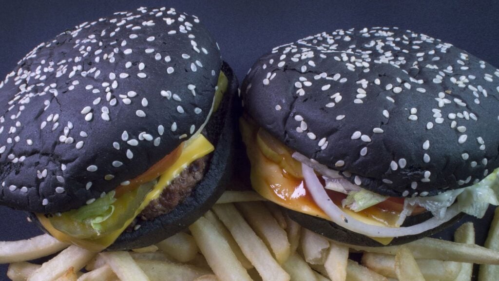30 Strange Fast Food Menu Items That Disappointed Fans