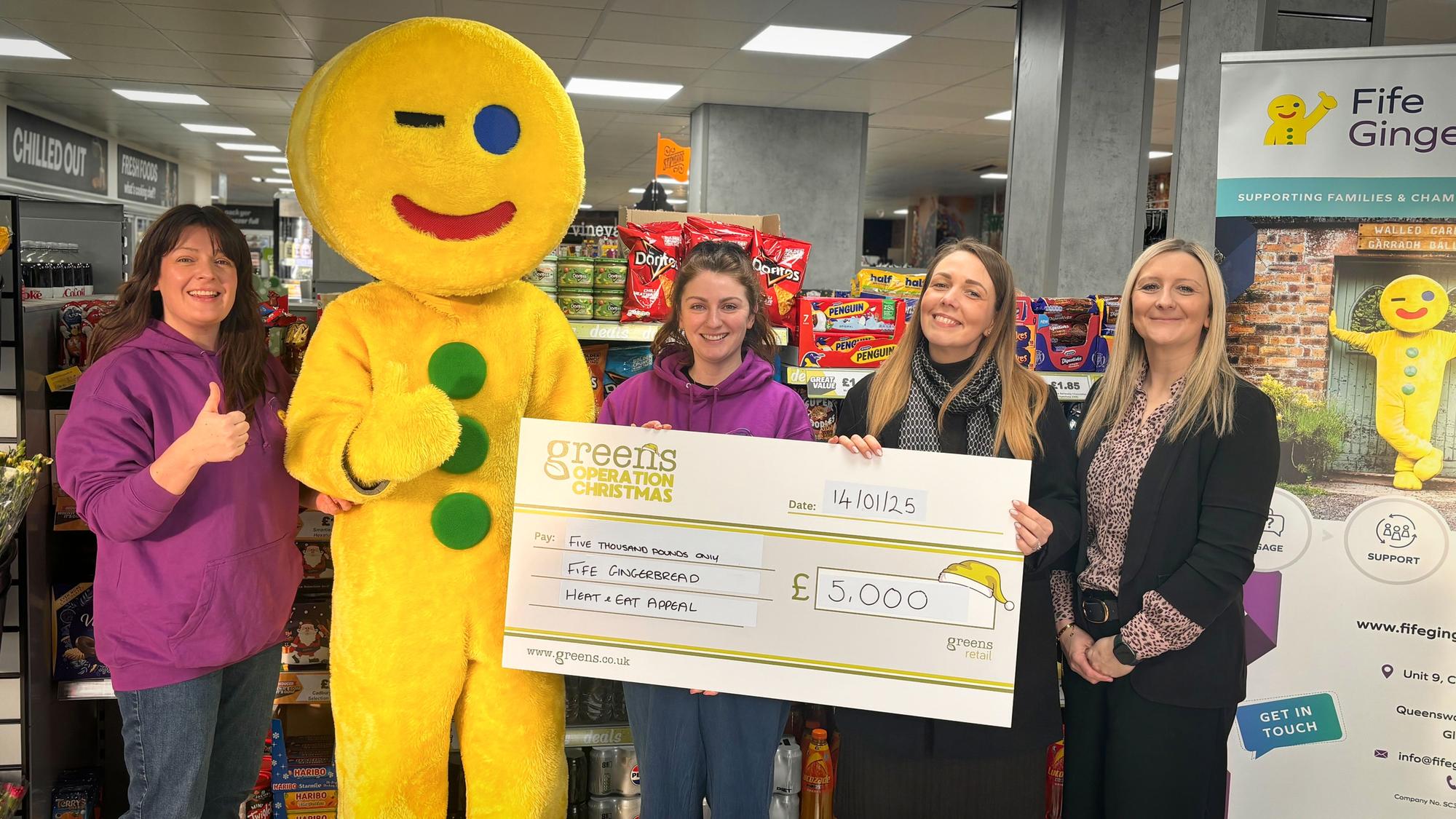 Greens Retail raises £5k for Fife Gingerbread’s Heat & Eat appeal