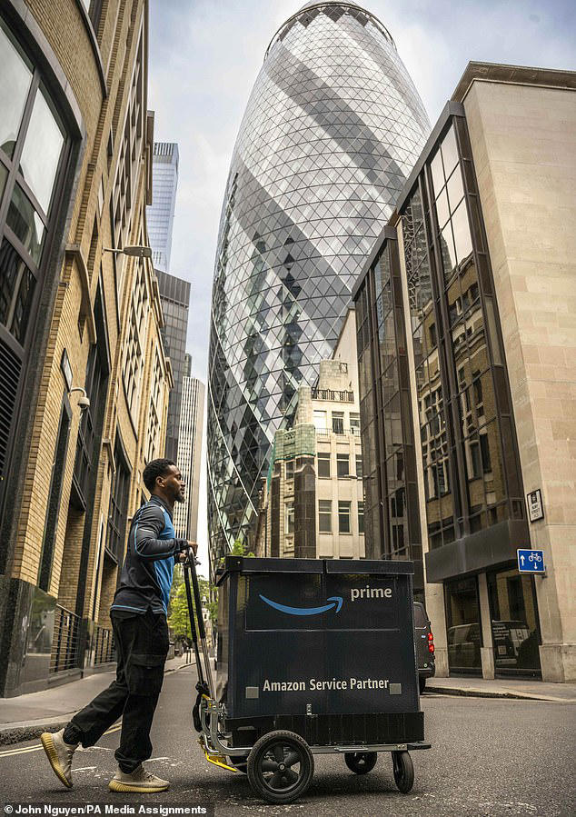 Amazon to take on the Royal Mail by delivering parcels on foot