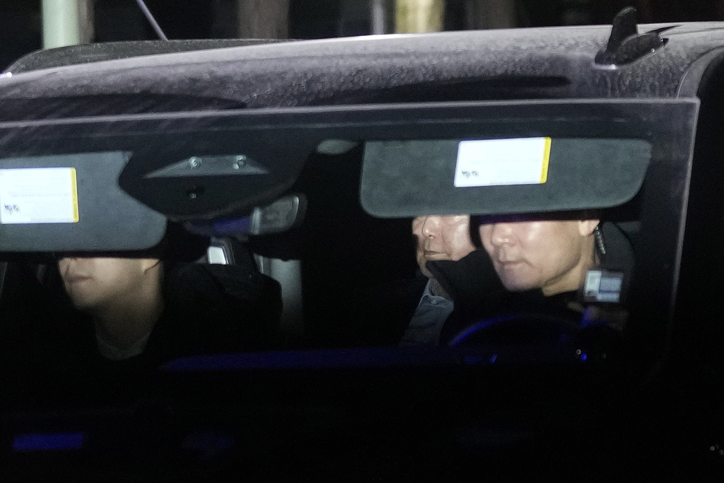 South Korean authorities take impeached President Yoon to detention ...