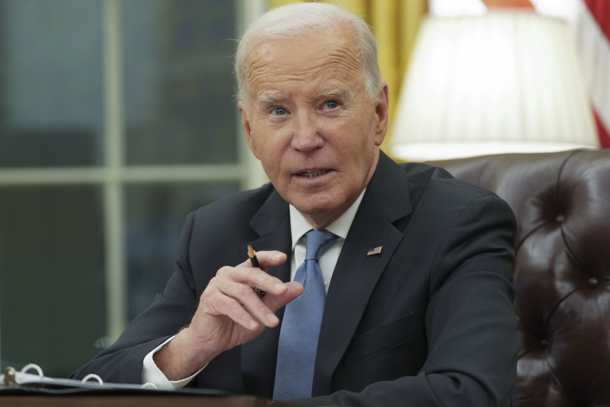 Biden shares letter touting administration's acccomplishments ahead of ...
