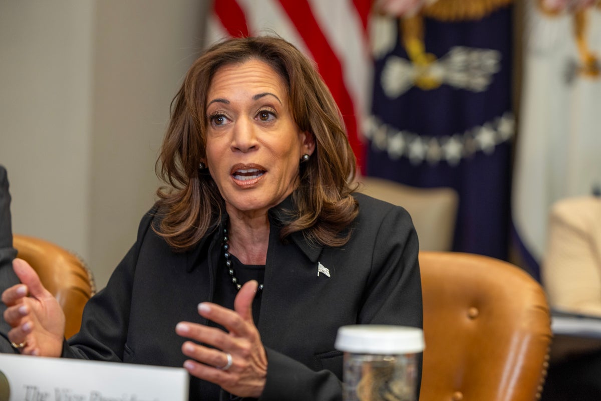 Kamala Harris reportedly snubs JD Vance by declining to invite him on ...