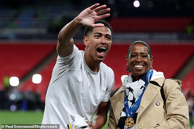 Jude Bellingham 'goes on house-hunting trip to view two next-door ...