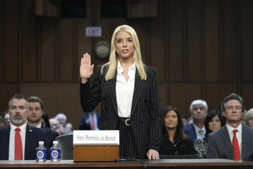 Pam Bondi pledges ‘new golden age’ at DOJ if confirmed as Trump ...