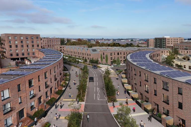 £2bn 'Brabazon New Town' on edge of Bristol launched by Malaysia Prime ...