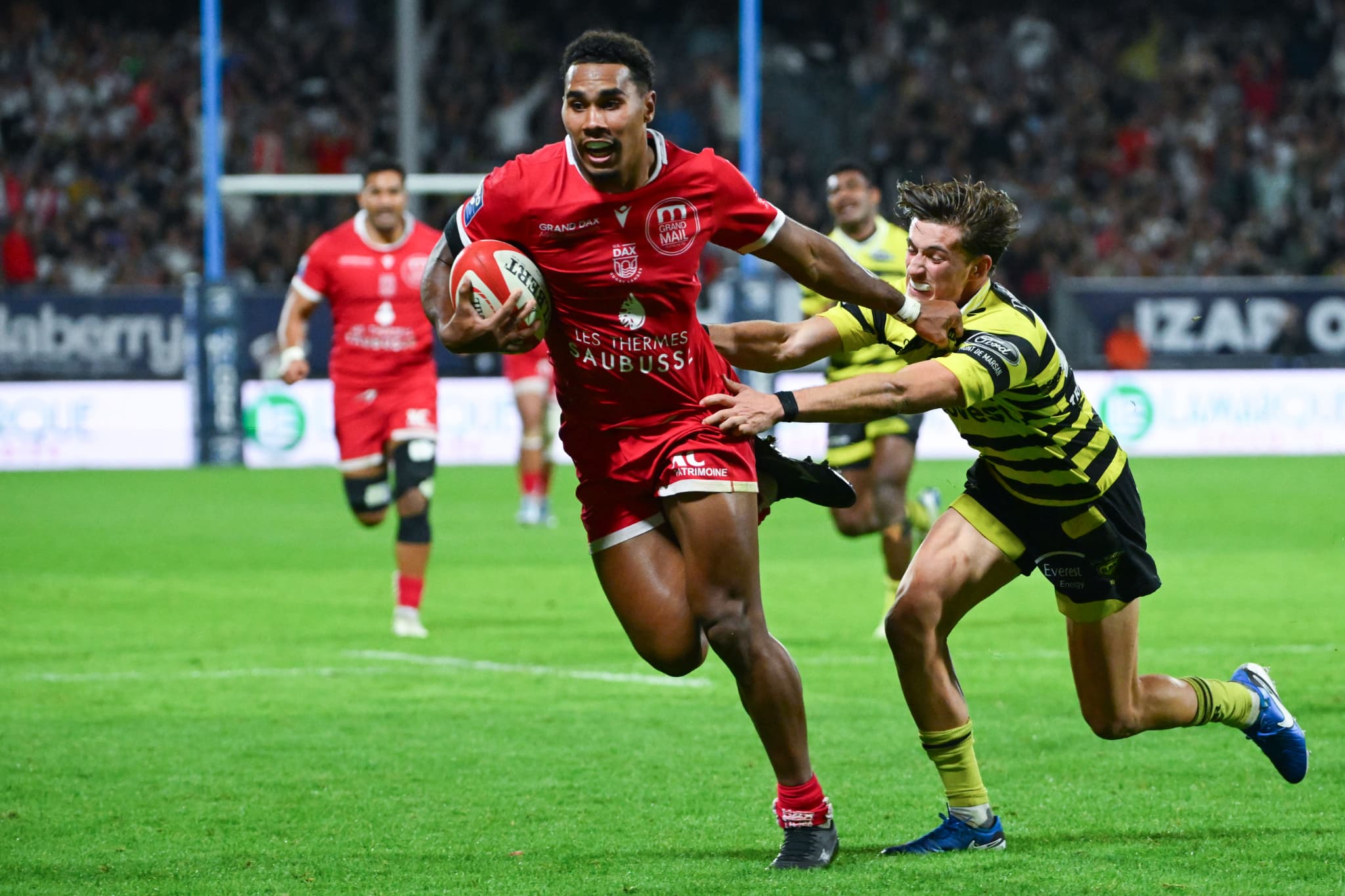 XV de France: qui est Noah Nene, joueur de Pro D2 sélectionné pour le ...