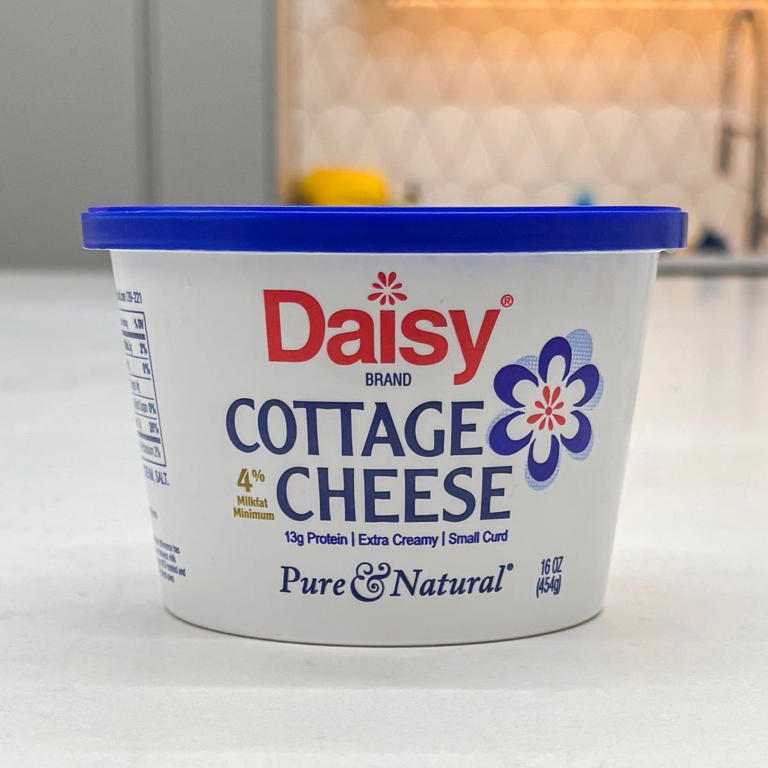 I Tried 7 Cottage Cheese Brands & There's One Clear Winner