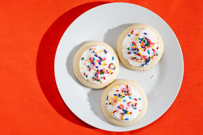 The FDA knew long ago that red dye No. 3 causes cancer. Why did it take ...