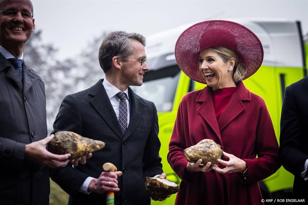 Máxima brengt bezoek aan Royal Cosun: enorm onder indruk