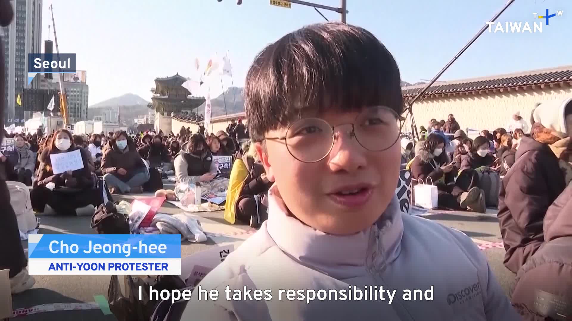 South Korea's Yoon Arrested, Set To Face Questioning Over Martial Law ...