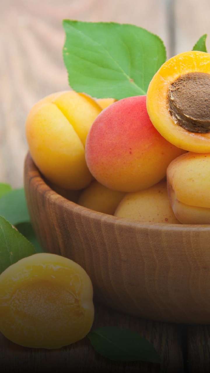 6 Surprising Health Benefits of Apricots You Need to Know