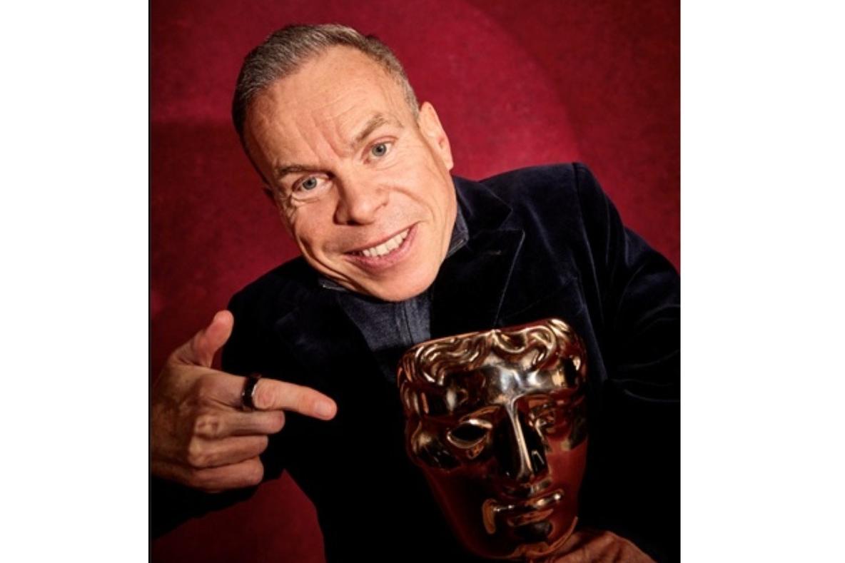 Star Wars and Harry Potter actor Warwick Davis, who lives in village ...