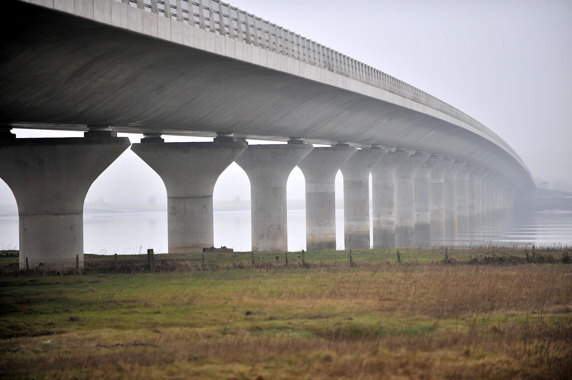 Disruption for Falkirk motorists as bridge work leads to road closures
