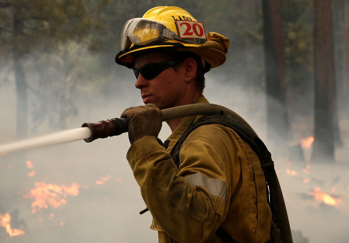 LAFD budget cuts face heavy scrutiny as wildfires spread