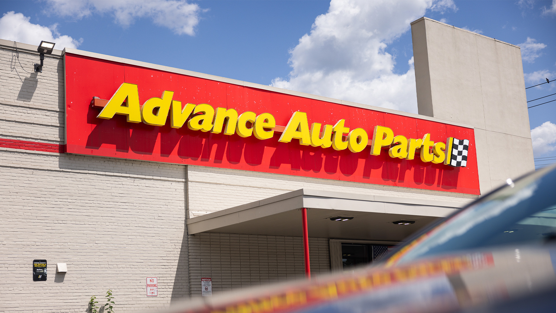 You Can Get Killer Deals at Advance Auto Parts Stores Now That They’re ...